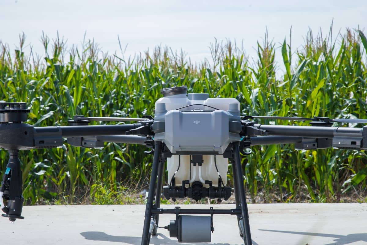 DJI AGRAS T25 - DRONEHRP - DJI Agricultural Drone Solutions From Europe ...