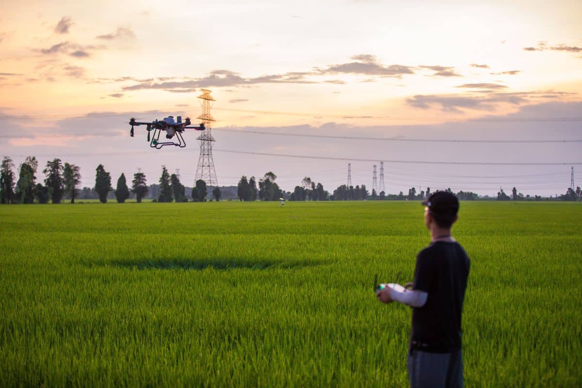 DJI AGRAS T25 - DRONEHRP - DJI Agricultural Drone Solutions From Europe ...