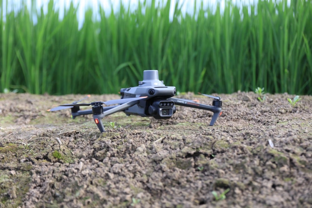 DJI Mavic 3 Multispectral - DRONEHRP - DJI Agricultural Drone Solutions ...